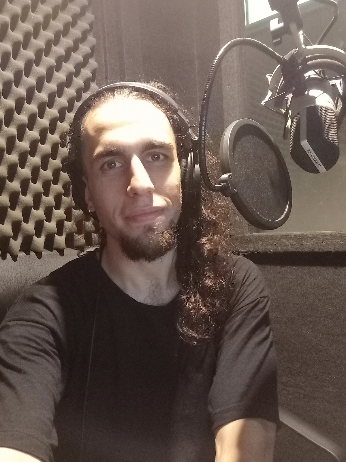 Richard Eizzi | Doblaje Wiki | Fandom