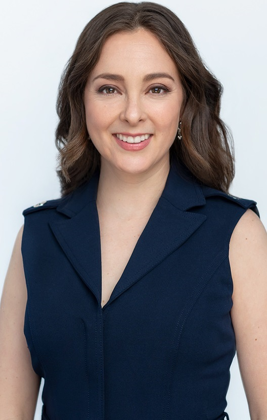 Cynthia de Pando | Doblaje Wiki | Fandom