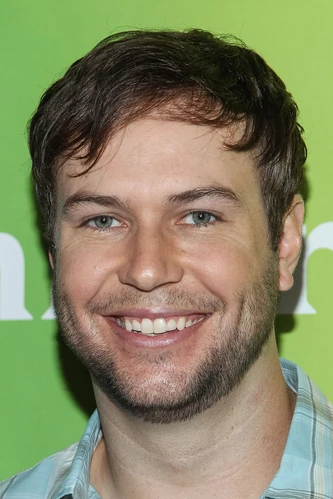 Taran Killam | Doblaje Wiki | Fandom