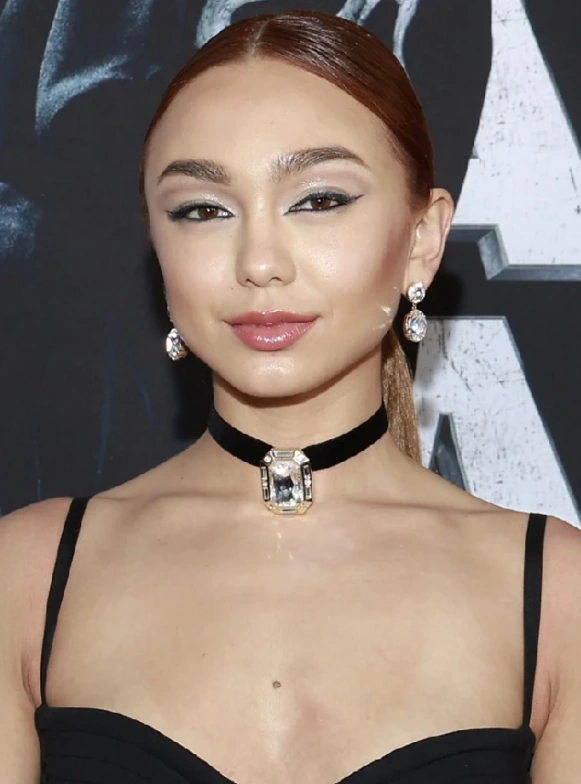 Devyn Nekoda | Doblaje Wiki | Fandom