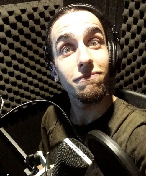 Richard Eizzi | Doblaje Wiki | Fandom