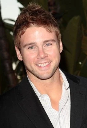 Aaron Hill | Doblaje Wiki | Fandom