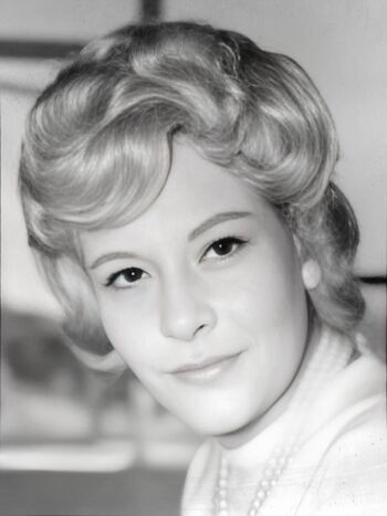 Edith Byrd | Doblaje Wiki | Fandom