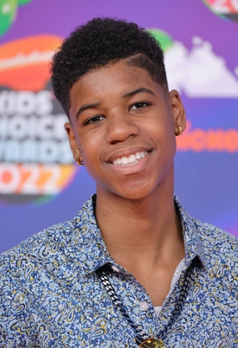 J.D. McCrary | Doblaje Wiki | Fandom