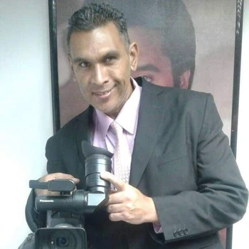 Daniel Corona | Doblaje Wiki | Fandom