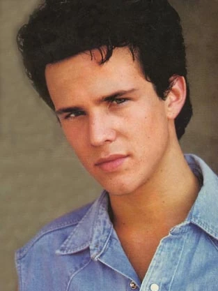 Scott Weinger | Doblaje Wiki | Fandom