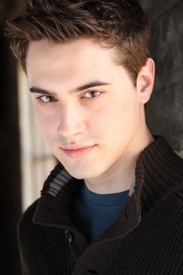 Ryan McCartan | Doblaje Wiki | Fandom