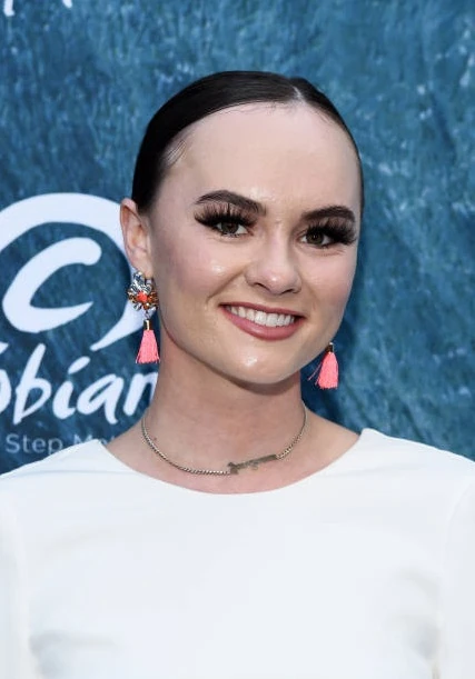Madeline Carroll | Doblaje Wiki | Fandom
