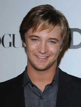 Michael Welch | Doblaje Wiki | Fandom