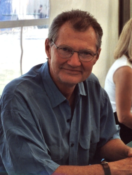 Andrew Robinson | Doblaje Wiki | Fandom