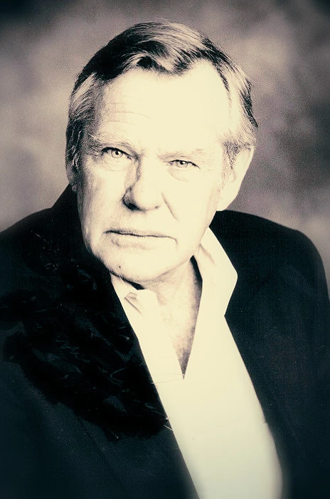 Harrison Young | Doblaje Wiki | Fandom