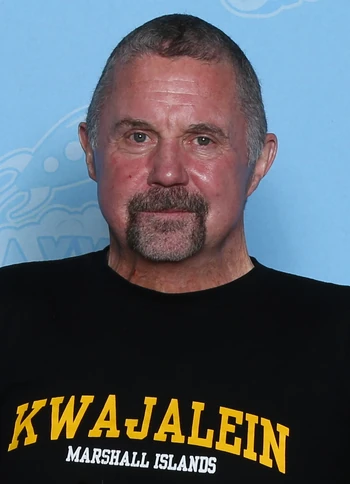 Kane Hodder | Doblaje Wiki | Fandom