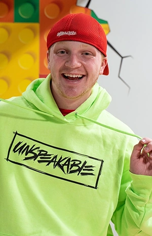 Nathan "Unspeakable" James Milner | Doblaje Wiki | Fandom