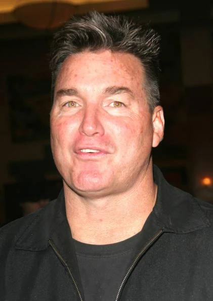 Sam J. Jones | Doblaje Wiki | Fandom