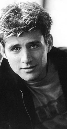 J Barton | Doblaje Wiki | Fandom