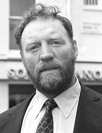 Pat Roach | Doblaje Wiki | Fandom