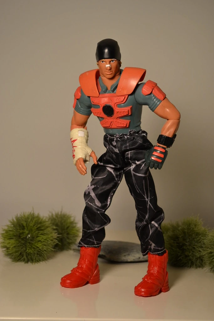 Flynt | Doblaje Wiki | Fandom