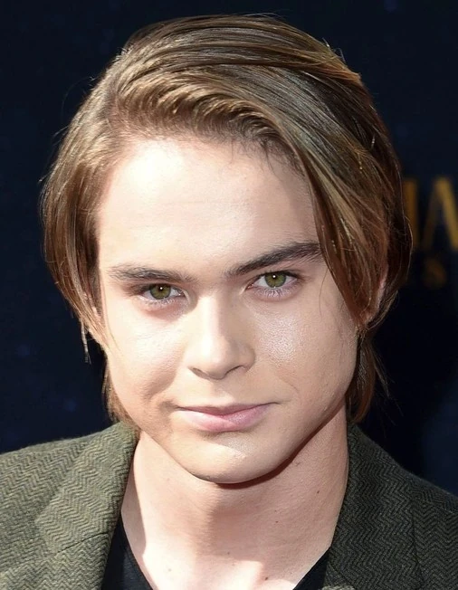 Judah Lewis | Doblaje Wiki | Fandom