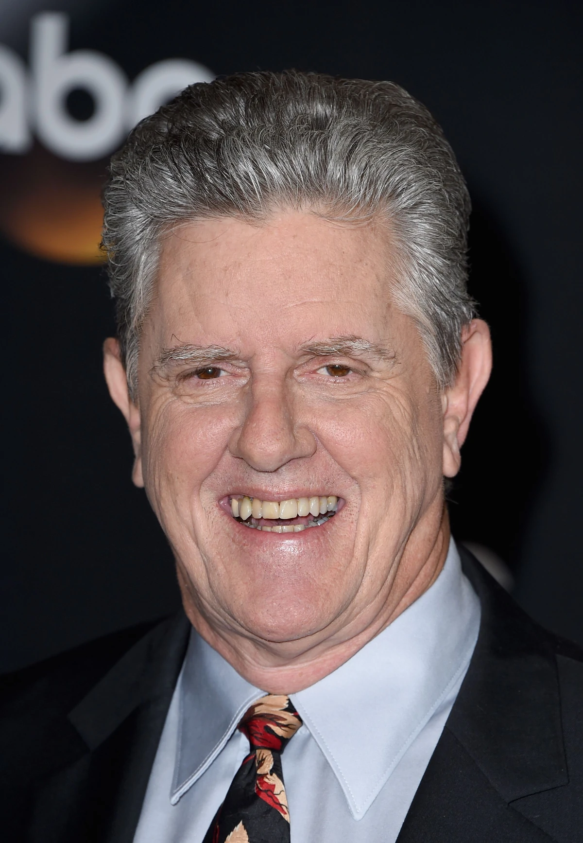 Sam McMurray | Doblaje Wiki | Fandom