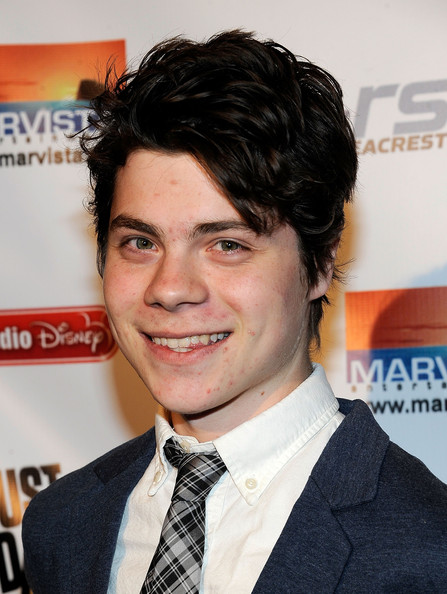 Atticus Mitchell Doblaje Wiki Fandom