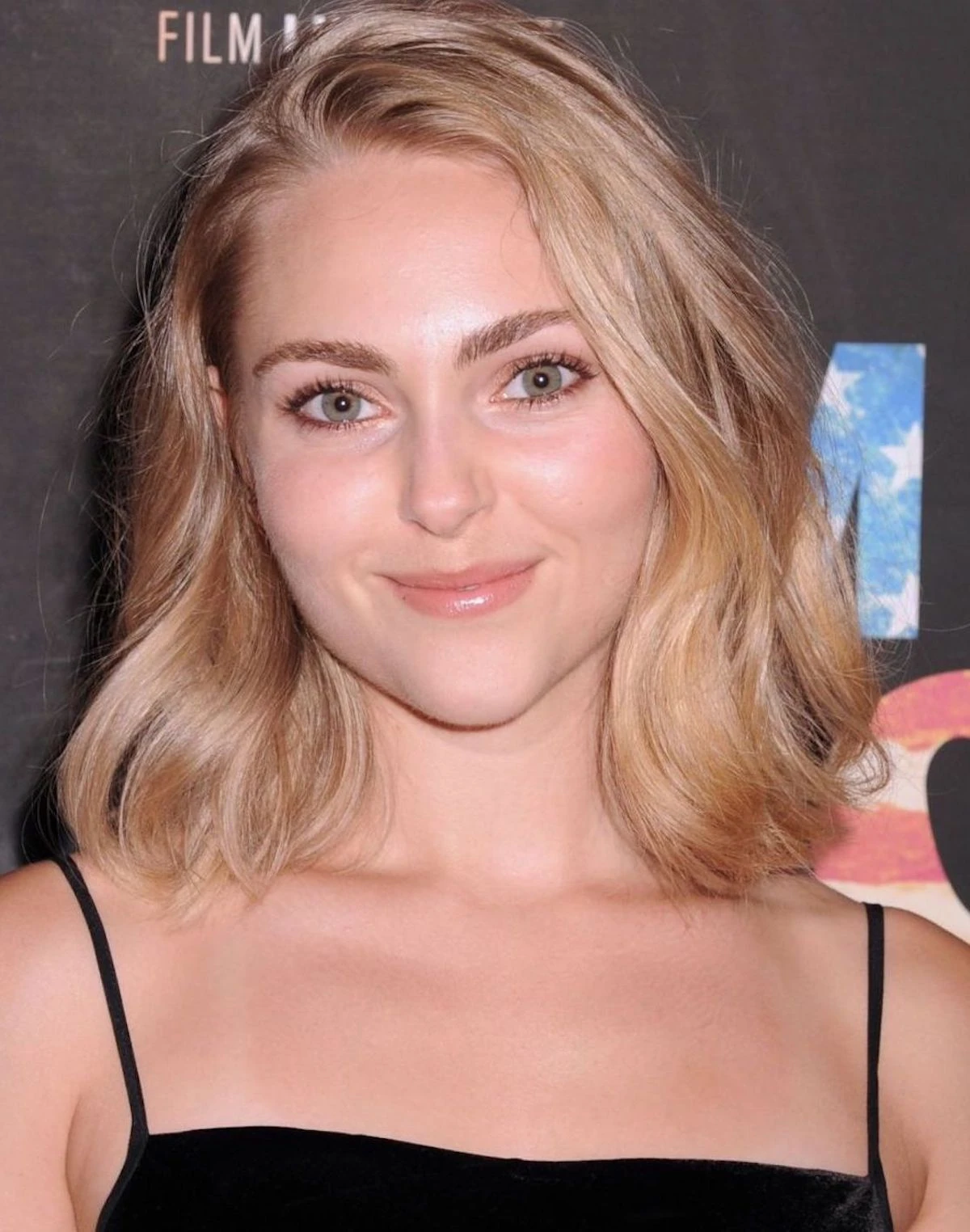 AnnaSophia Robb | Doblaje Wiki | Fandom