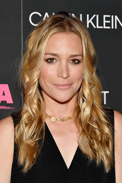 Piper Perabo | Doblaje Wiki | Fandom