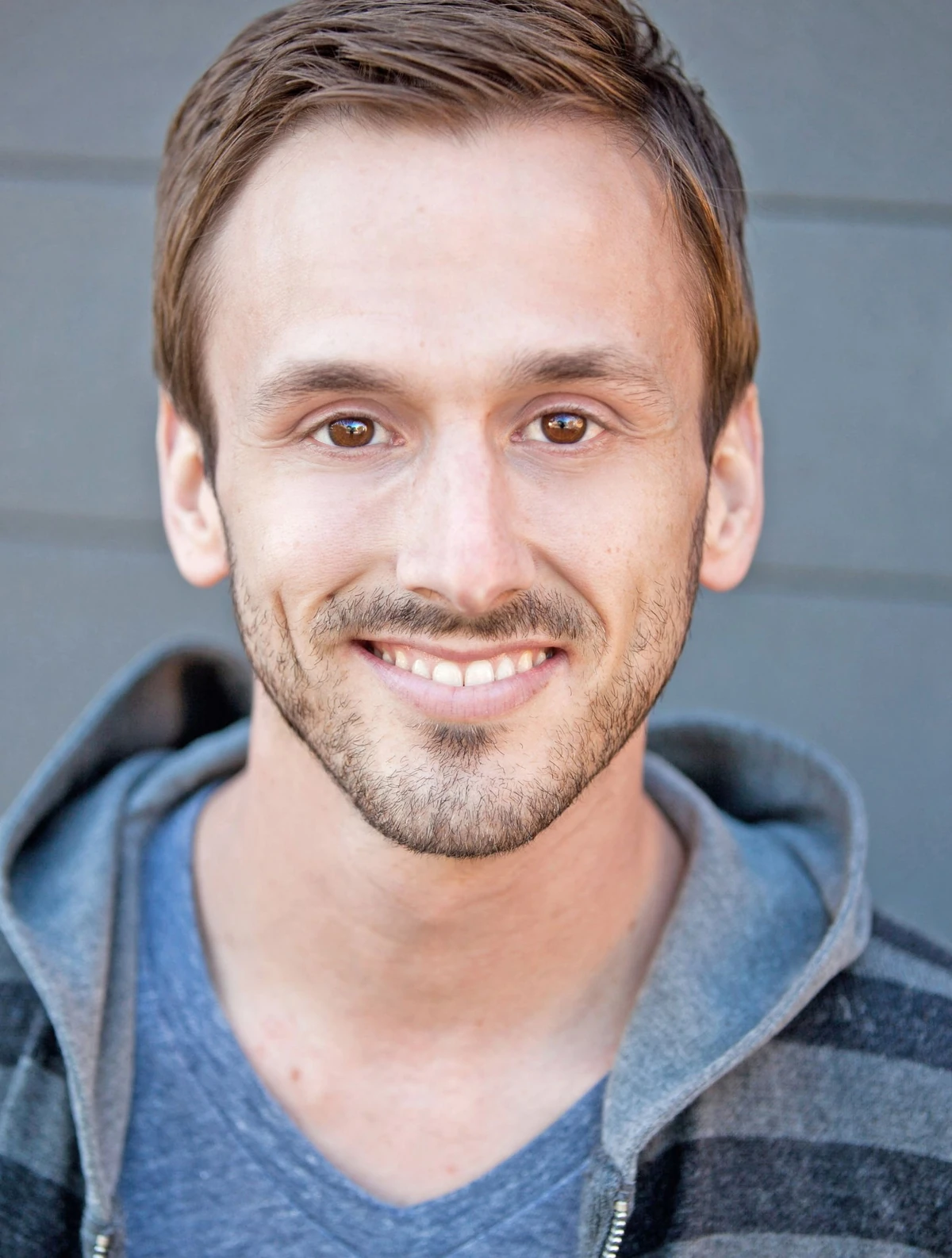 Adam McArthur | Doblaje Wiki | Fandom