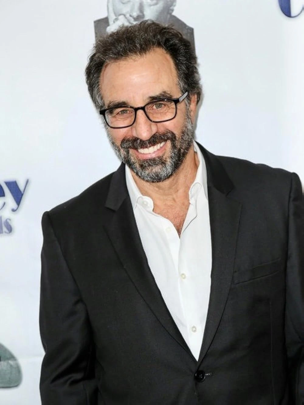 Ray Abruzzo | Doblaje Wiki | Fandom