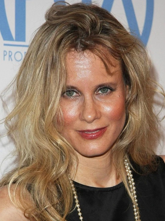 Lori Singer | Doblaje Wiki | Fandom