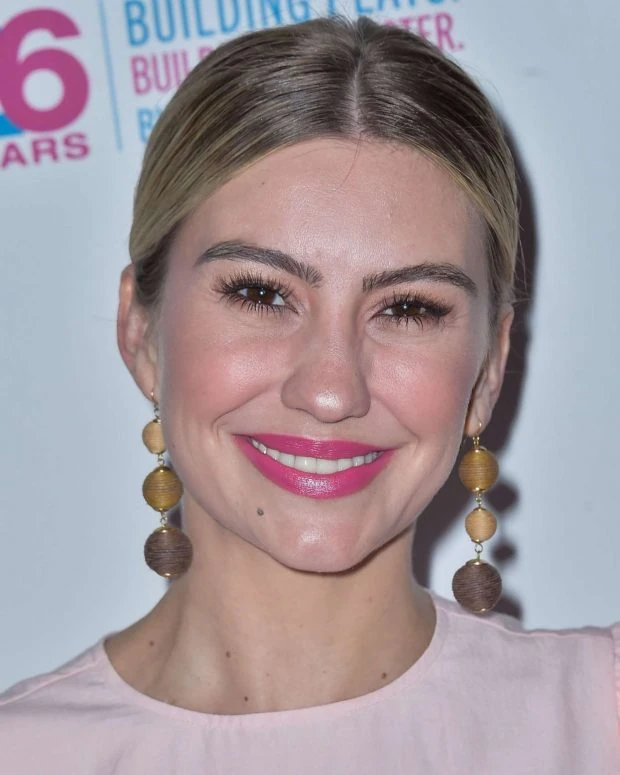 Chelsea Kane | Doblaje Wiki | Fandom