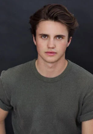 George Sear | Doblaje Wiki | Fandom