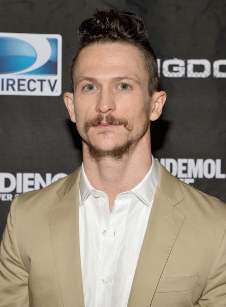 Jonathan Tucker | Doblaje Wiki | Fandom