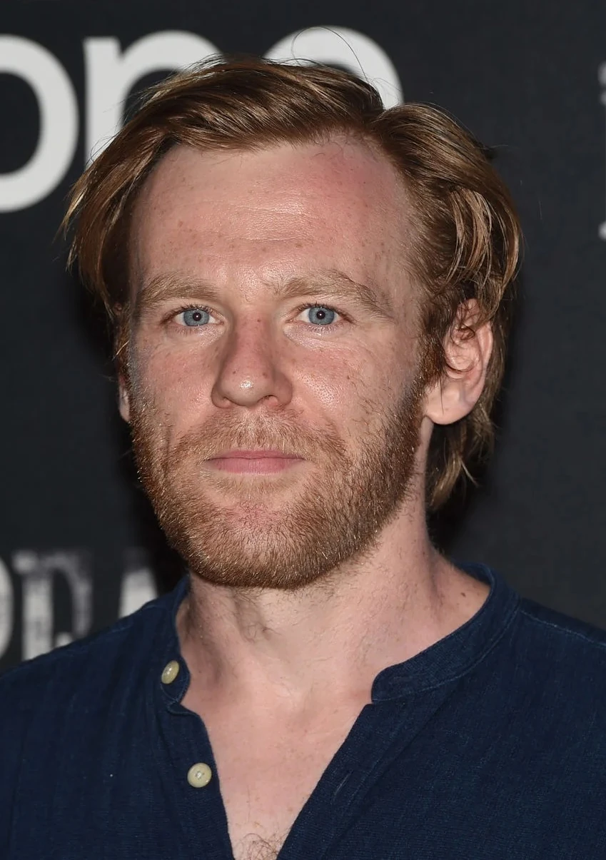 Brian Gleeson | Doblaje Wiki | Fandom