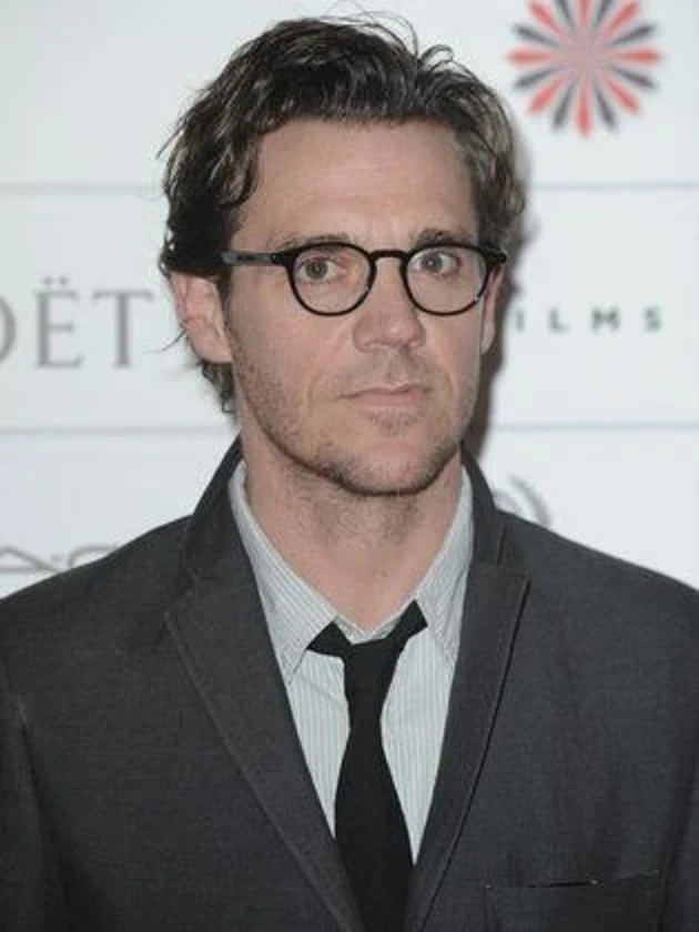 Jamie Sives | Doblaje Wiki | Fandom