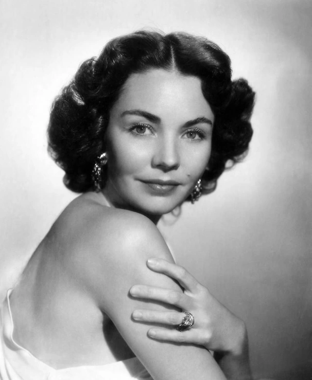 Jennifer Jones | Doblaje Wiki | Fandom