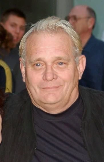 Bo Hopkins | Doblaje Wiki | Fandom