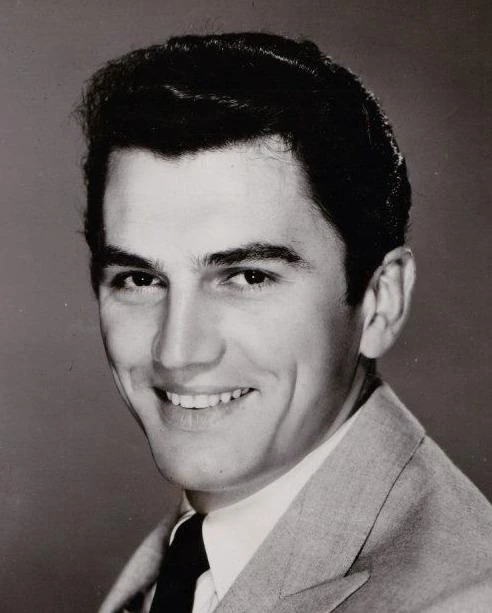 Edmund Purdom | Doblaje Wiki | Fandom