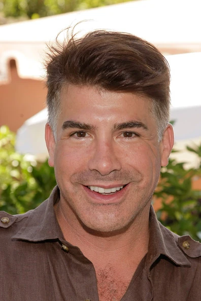 Bryan Batt | Doblaje Wiki | Fandom