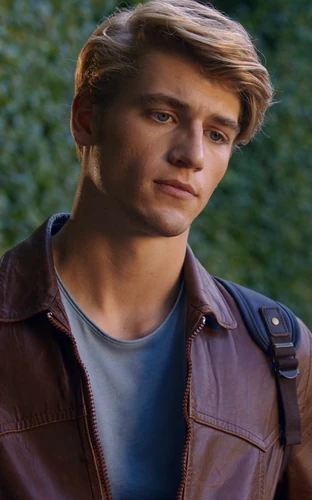 Rey Sky de Eraklyon | Doblaje Wiki | Fandom