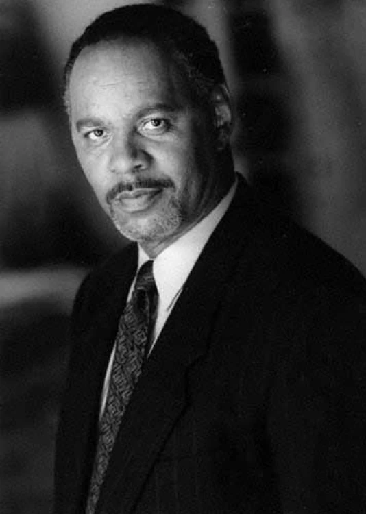 Nathaniel DeVeaux | Doblaje Wiki | Fandom