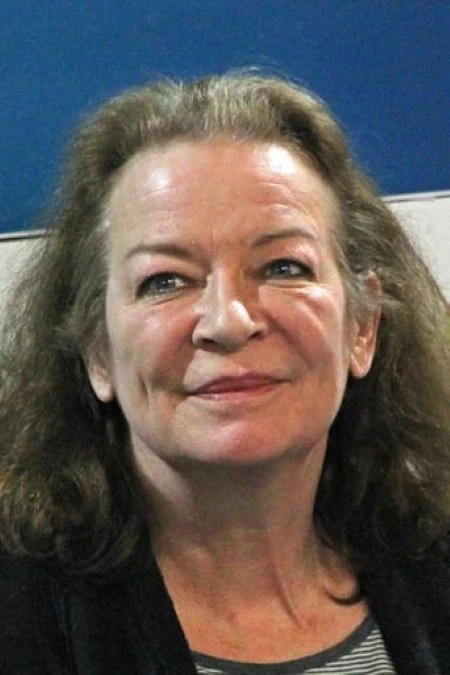 Clare Higgins | Doblaje Wiki | Fandom