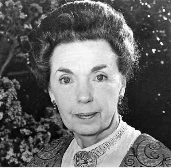 Helen Kleeb | Doblaje Wiki | Fandom