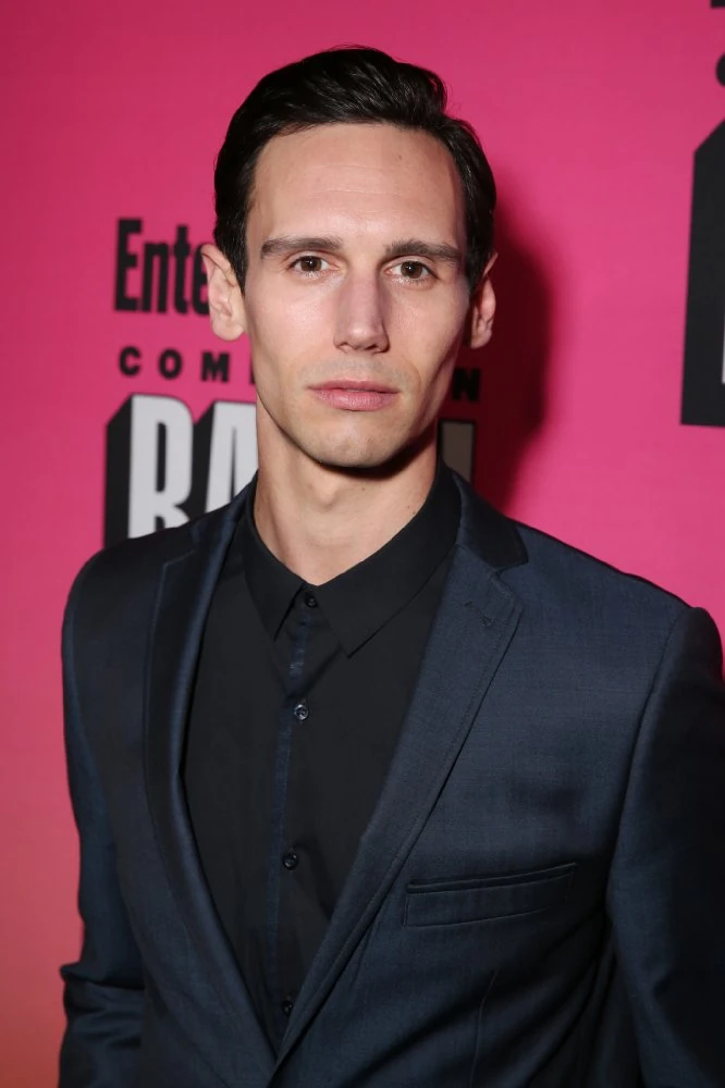 Cory Michael Smith | Doblaje Wiki | Fandom