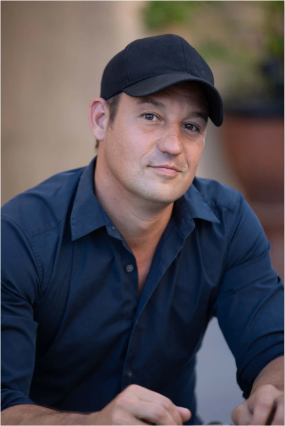 Conor Dubin | Doblaje Wiki | Fandom