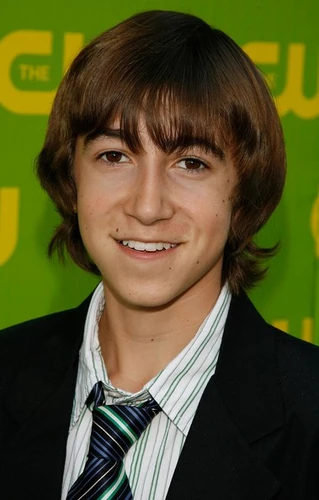 Vincent Martella | Doblaje Wiki | Fandom