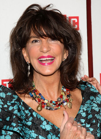 Mercedes Ruehl | Doblaje Wiki | Fandom