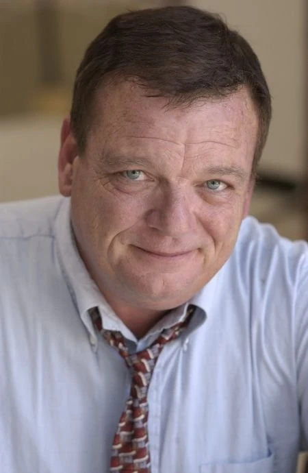 Raymond O'Connor | Doblaje Wiki | Fandom