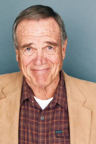 Charles Howerton | Doblaje Wiki | Fandom