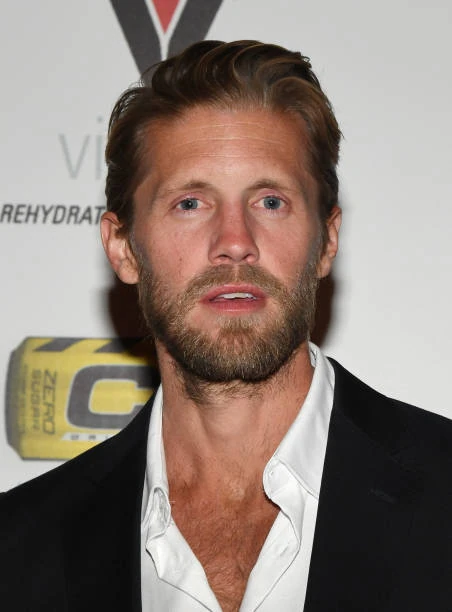 Matt Barr | Doblaje Wiki | Fandom