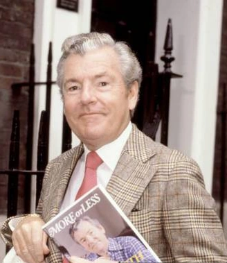 Kenneth More | Doblaje Wiki | Fandom